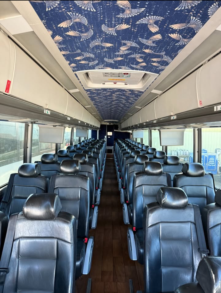 2016 MCI J4500 Motorcoach For Sale in Portland , Global Limos Bus Sales