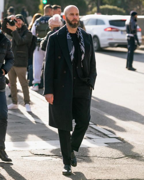 15 Long Coat Outfit Ideas to Elevate Your Style - The Style Era