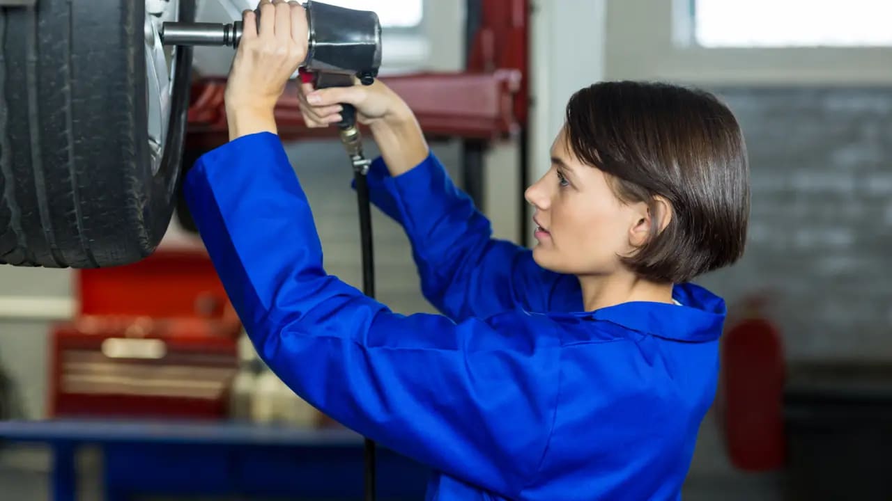 Advanced Land Rover Suspension Repair for 2025 Models