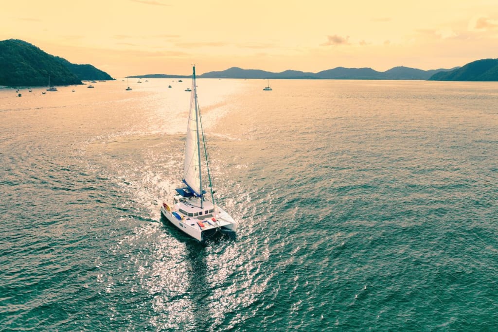Catamaran Costa Rica: Top Sailing Tours to Try in 2024