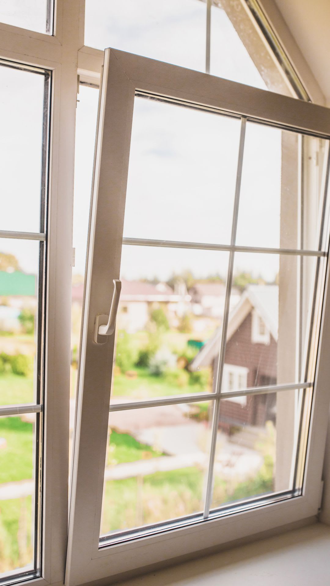 Custom Hopper Windows | Serving All Chicago | Rooster