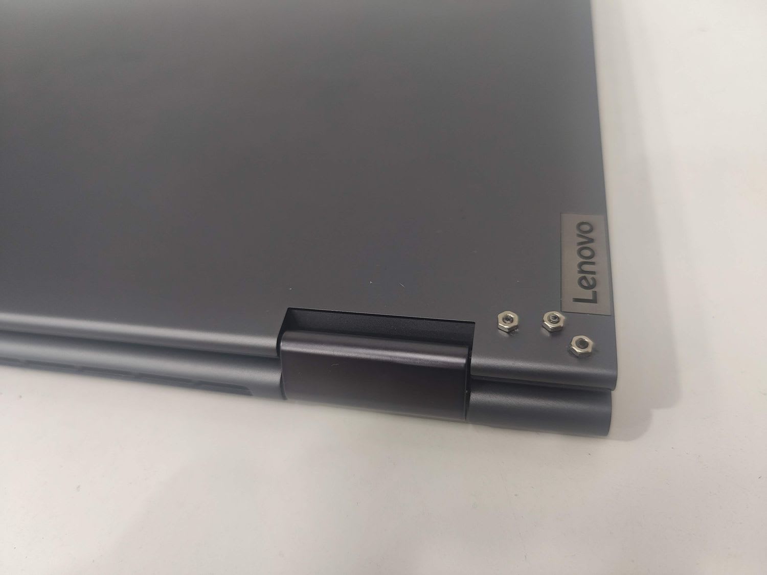 How We Repaired Lenovo Laptop Hinge Within 24 Hours - Safemode Computer ...