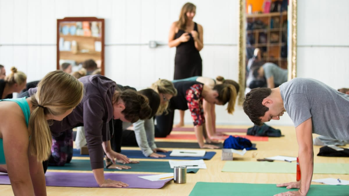 Hypermobility (And 12 Steps To Stronger, More Stable Shoulders)