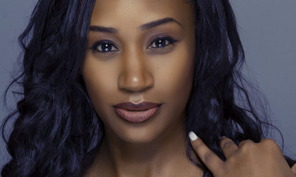 Black Female Designer, Sharnel Guy, Debuts New Island Chic Collection ...