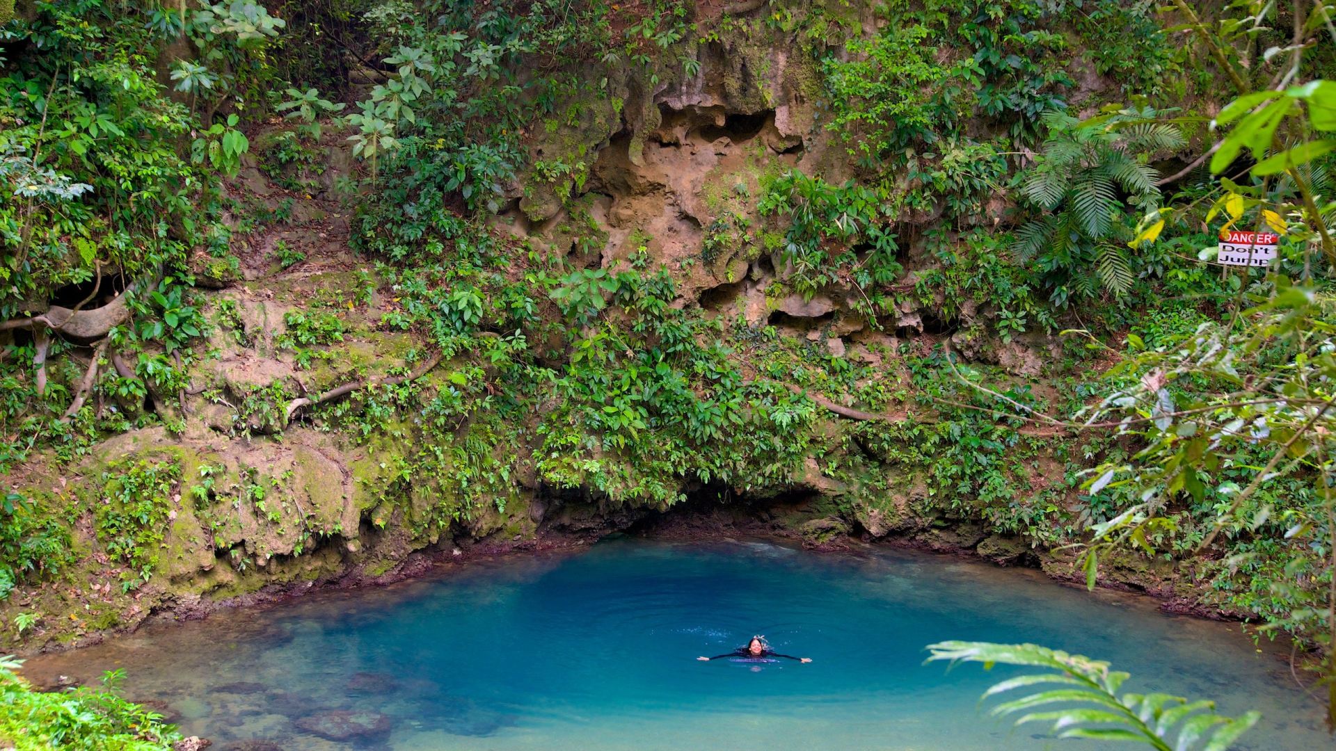 St Herman's Blue Hole & Cave Tubing Belize | #1 Cave Tubing Tours