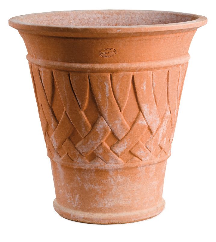 Tuscan Pots · V-Shaped Pots