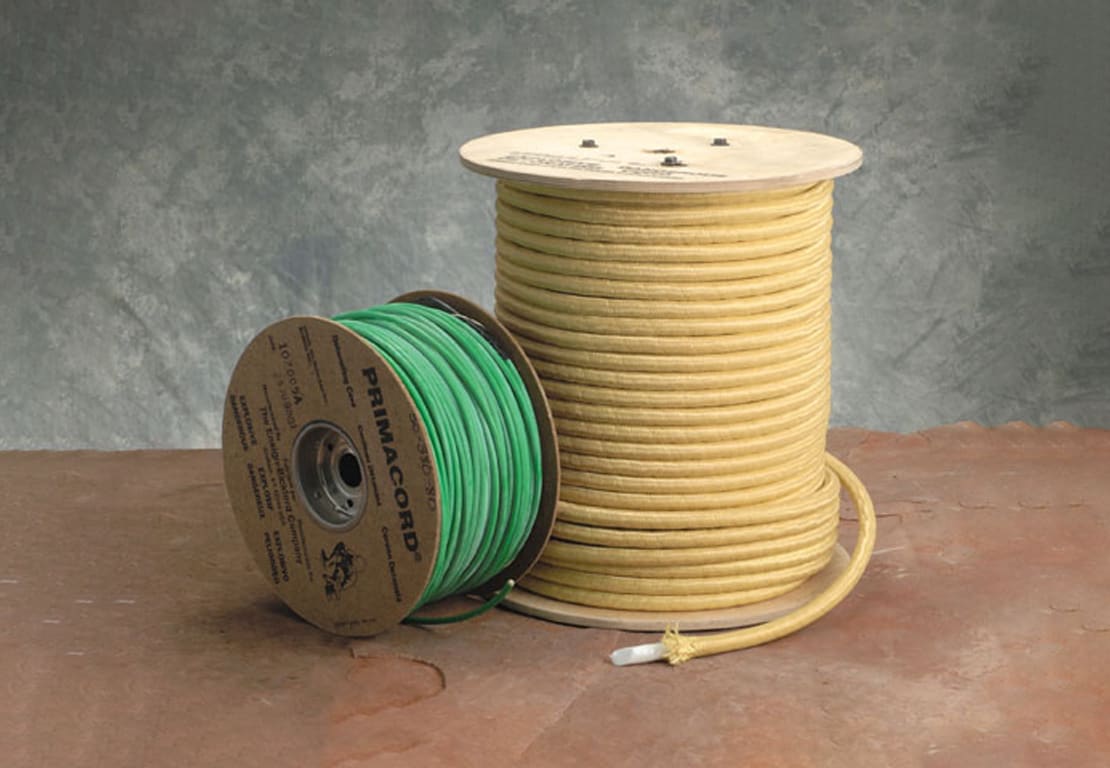 سلك تفجير المتفجرات البلاستيكية (PBX) - شركة Ensign-Bickford Aerospace ...