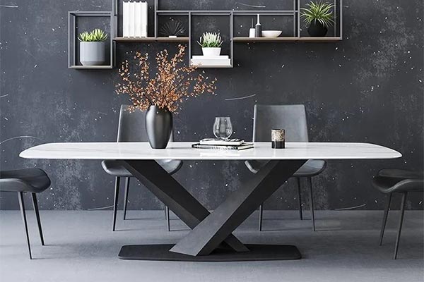 How to Choose a Dining Table: Buying Guide | FRWD by CUURA Space