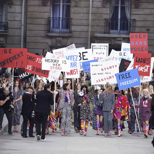 Aktivist:innen auf dem Runway: Protest steht uns gut - Annabelle