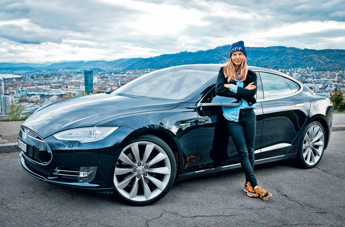 Hybrid Love Michèle Roten Testet Den Tesla S Annabelle