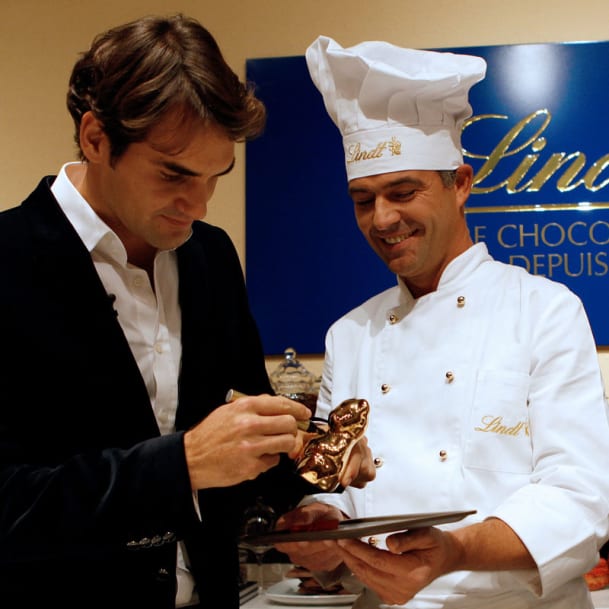 Roger Federer eröffnet neue Lindt-Chocolateria in Zürich - Annabelle