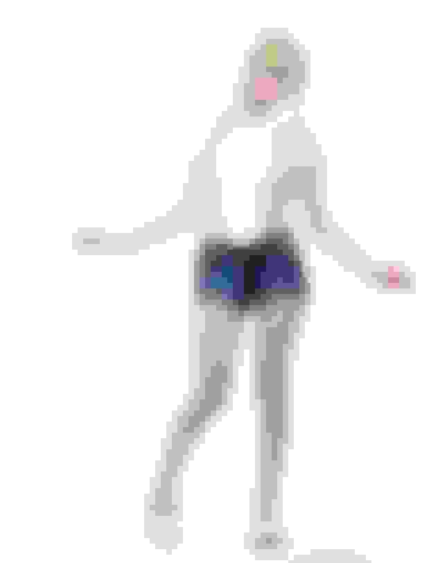 The Puppet Show: Venus Palermo sieht aus wie eine Puppe - Annabelle