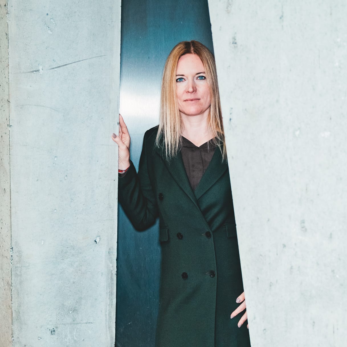 Gesellschaft & Politik - Annabelle