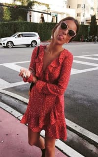 Rent The Alexandra - Realisation Par | HURR