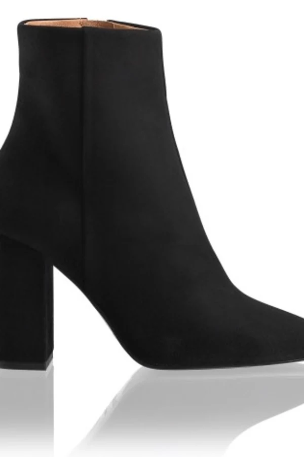 Rent The iconic 'Date Night' boot - Russell & Bromley | HURR