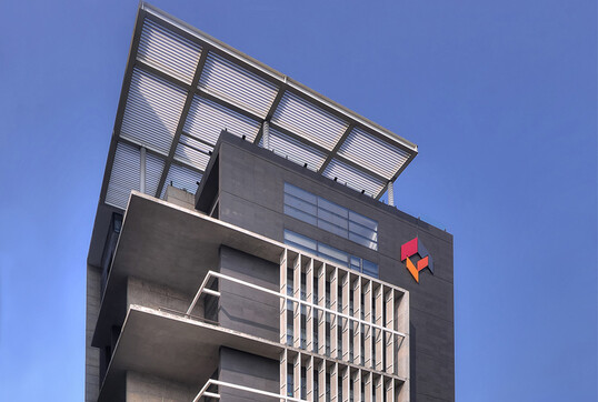 PAST | InnStar Limited