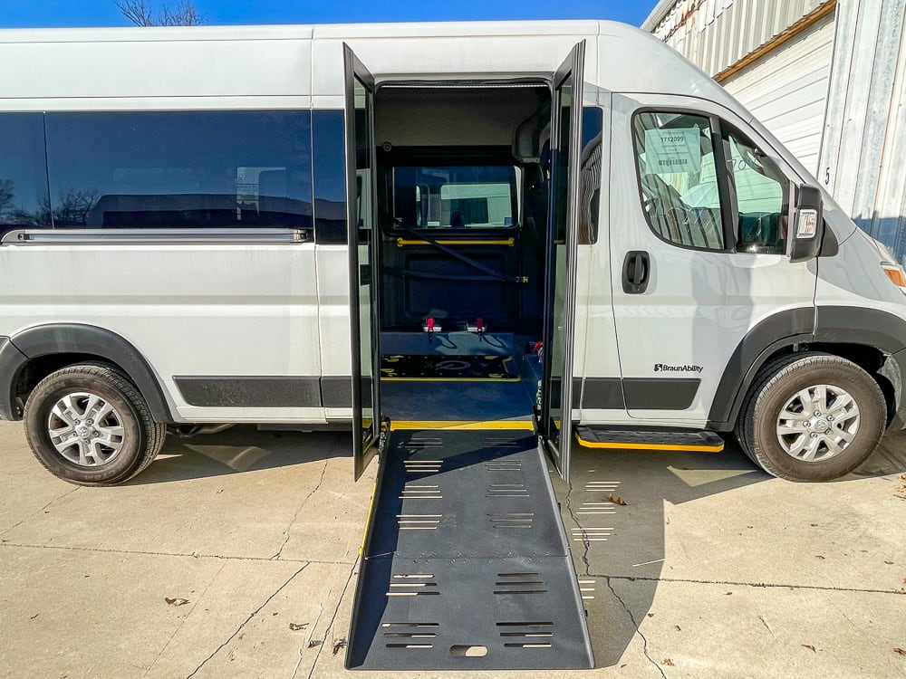2023 Ram ProMaster BraunAbility Full-Size Van - 9 Passenger, 2 ...