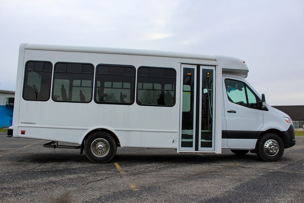 Mercedes Benz Bus 2024