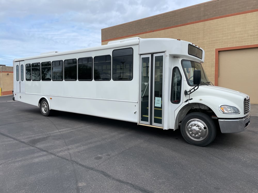 2018 StarTrans President Shuttle Bus - 34 Passengers, 4 Wheelchair ...