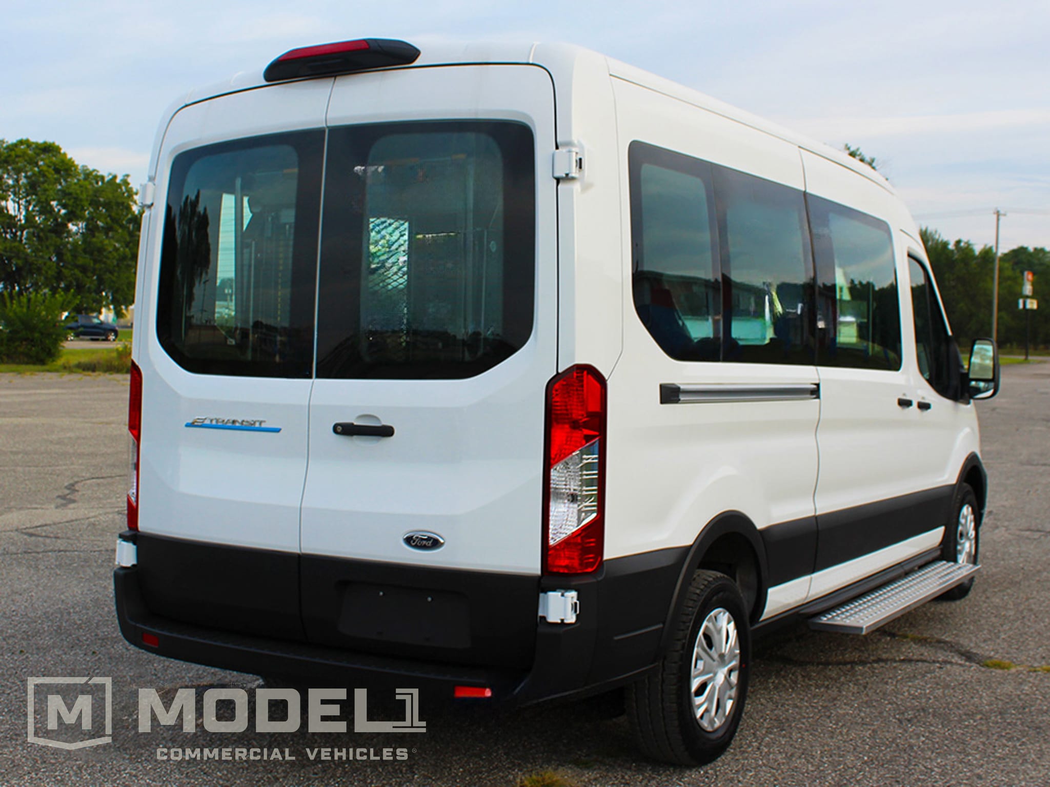 2022 Ford E-Transit Van Full Size Van FT20E0402CUT22 | Model 1