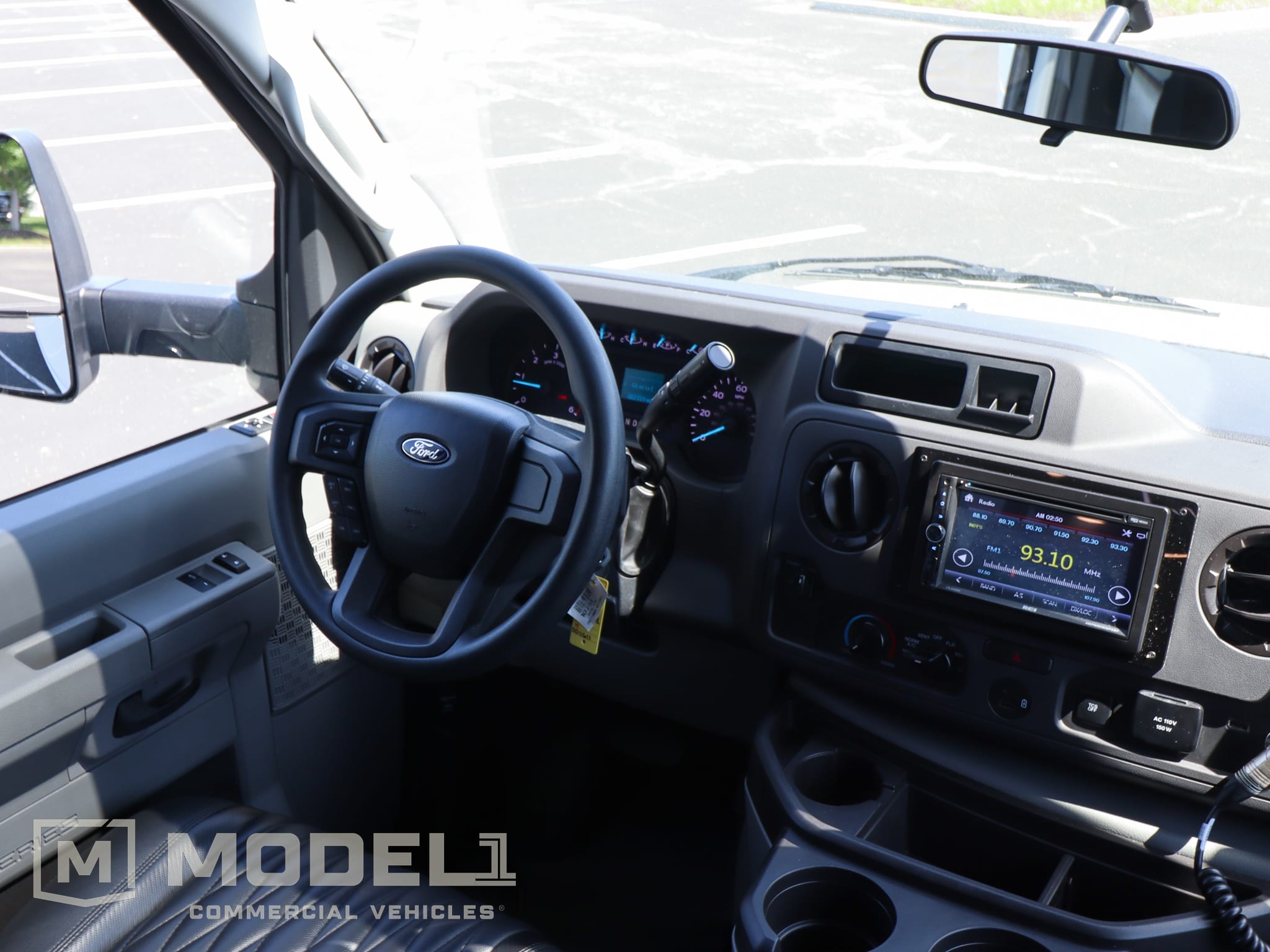 2025 Grech Motors GM28 Shuttle Bus | Model 1