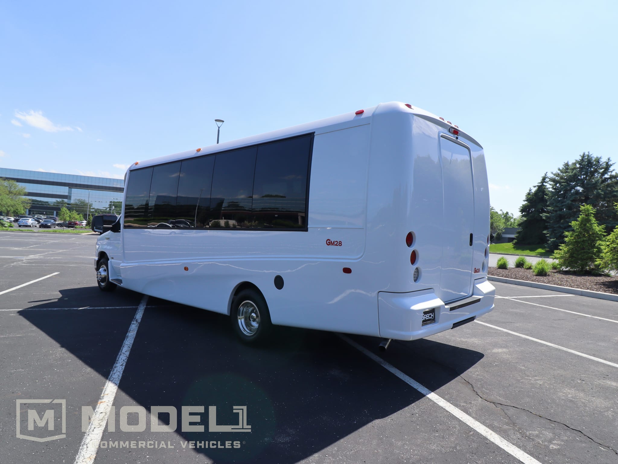 2025 Grech Motors GM28 Shuttle Bus | Model 1