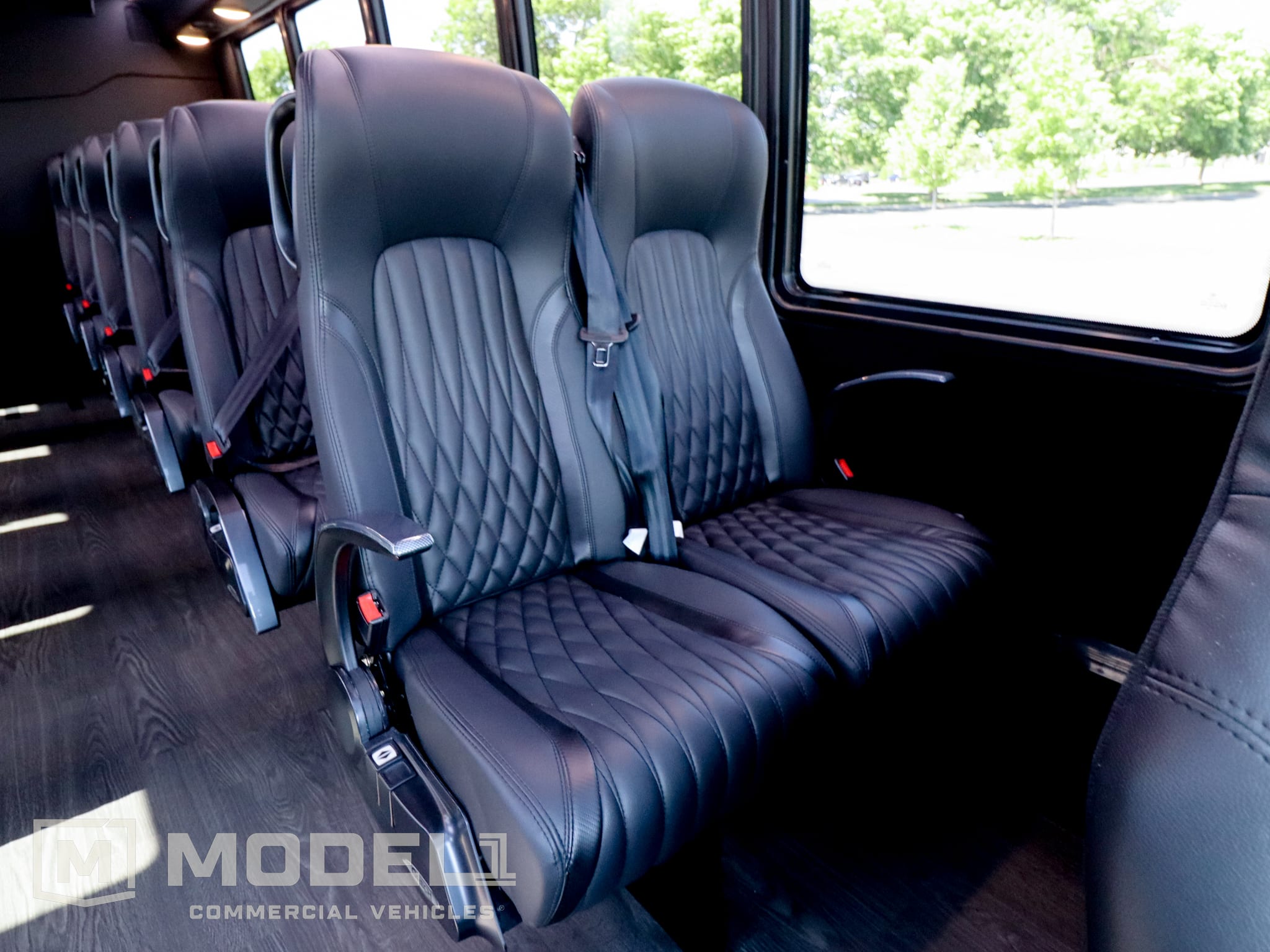 2025 Grech Motors GM28 Shuttle Bus | Model 1