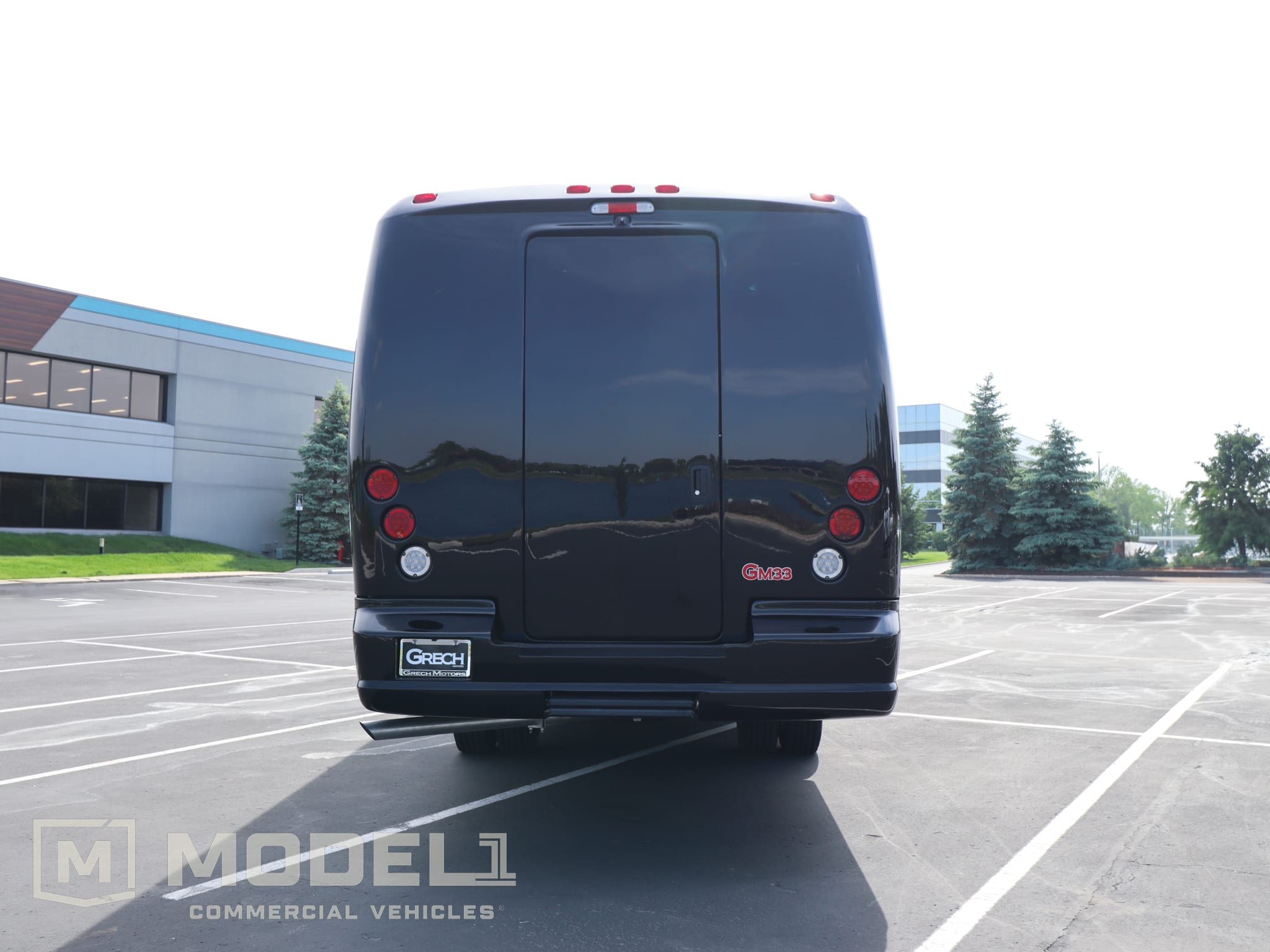 2025 Grech Motors GM33 Shuttle Bus | Model 1