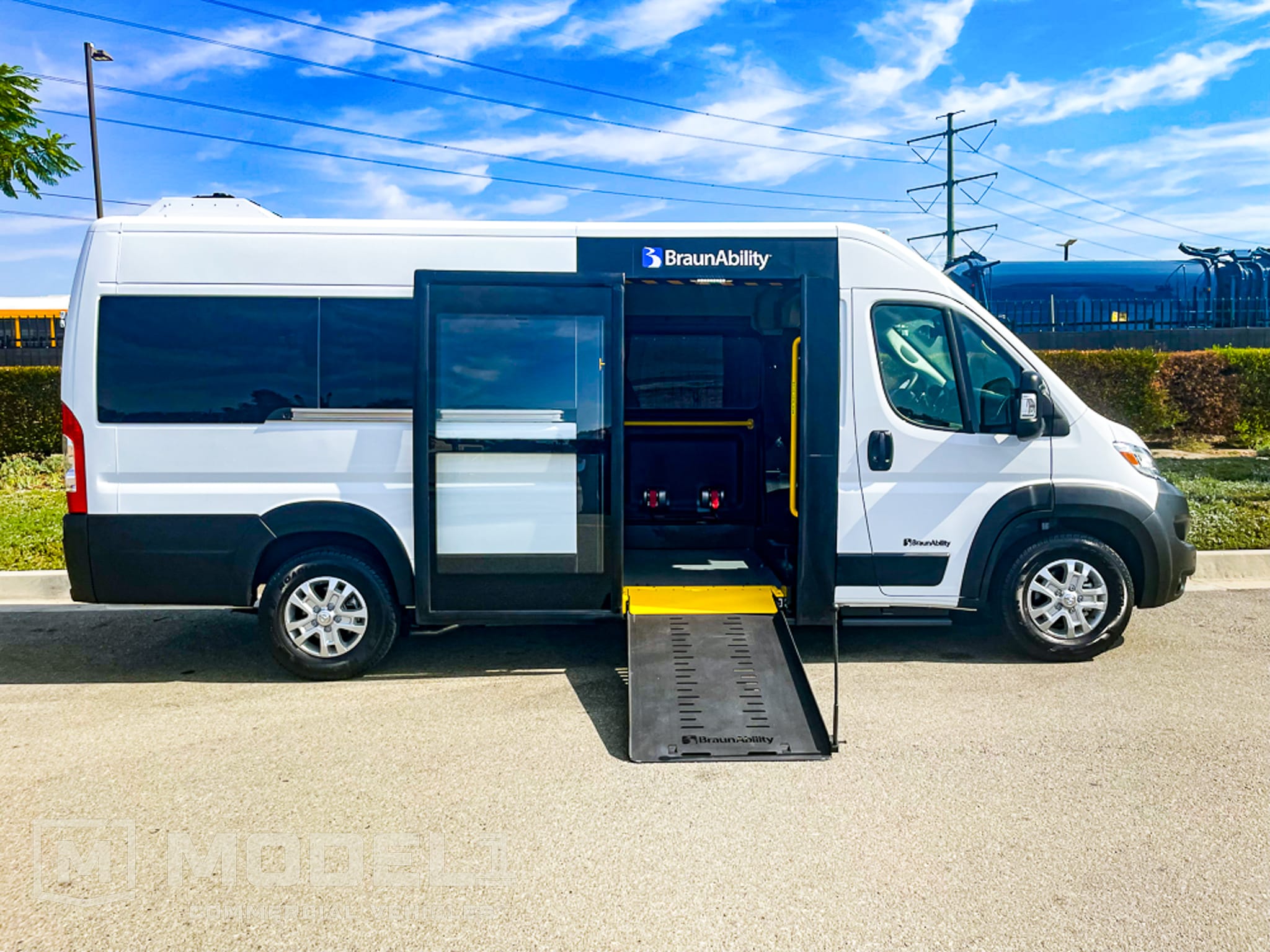 2025 BraunAbility Simple Stow Full Size Van | Model 1