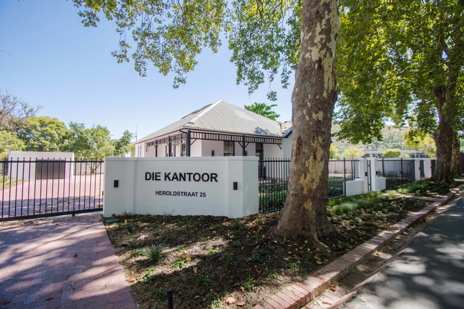 Newly Renovated Offices close to Dorp Street | Anna Basson