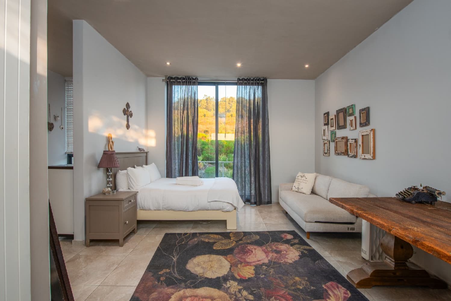 Zevenbosch | Anna Basson