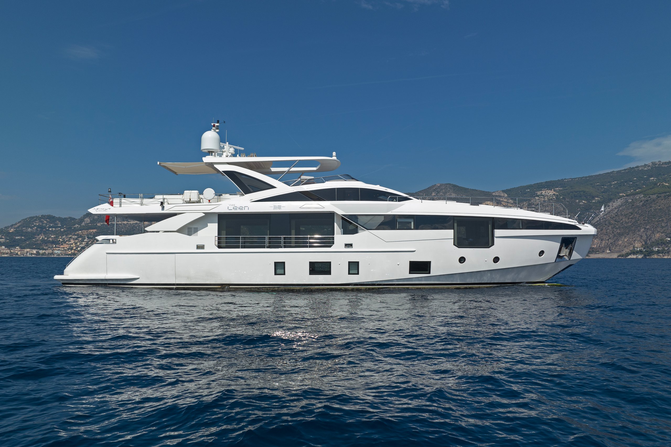 Starkiss Yacht | Azimut Motor Yacht Starkiss | Y.CO