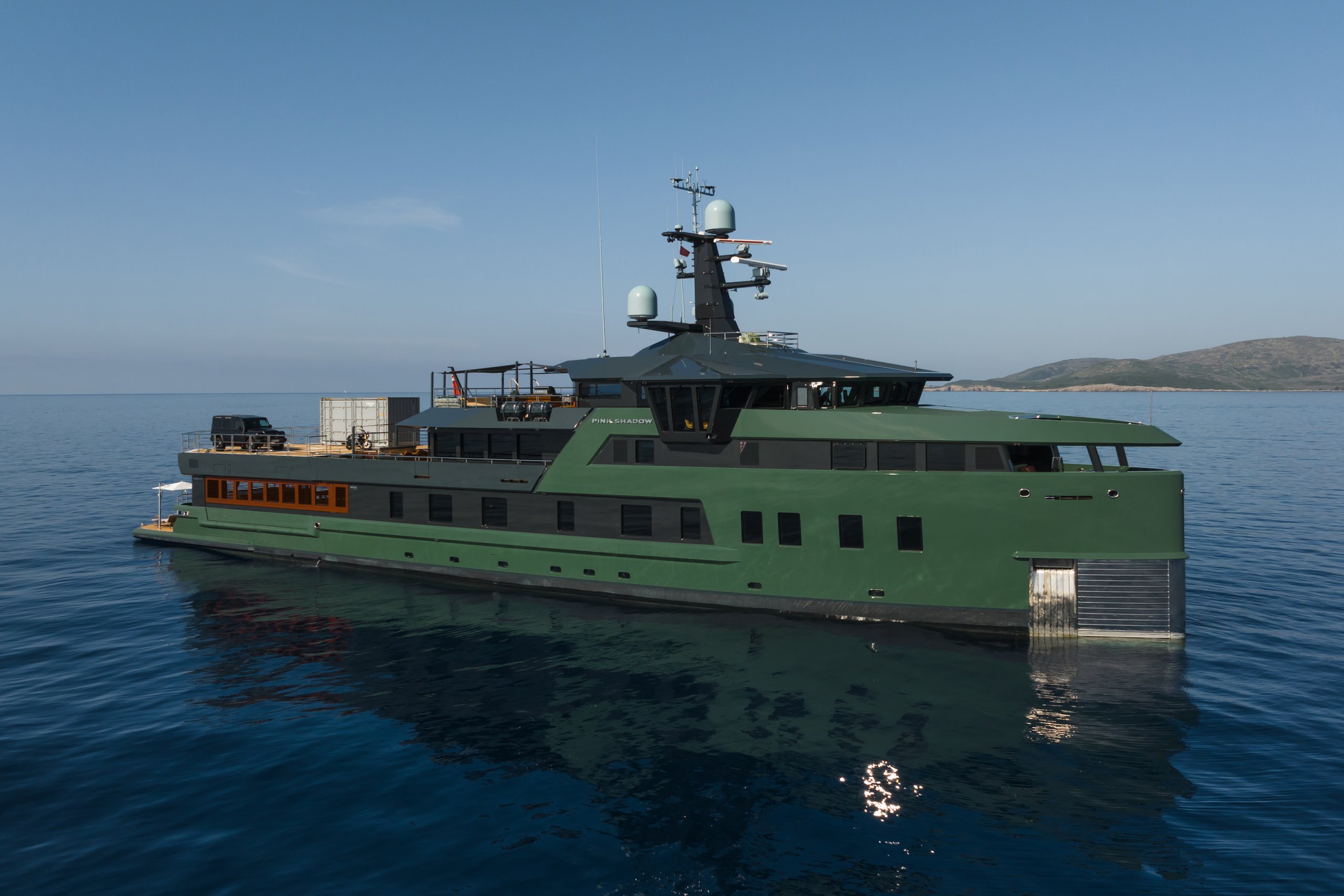 Explorer Yacht Pink Shadow | Damen Yacht for Charter | Y.CO