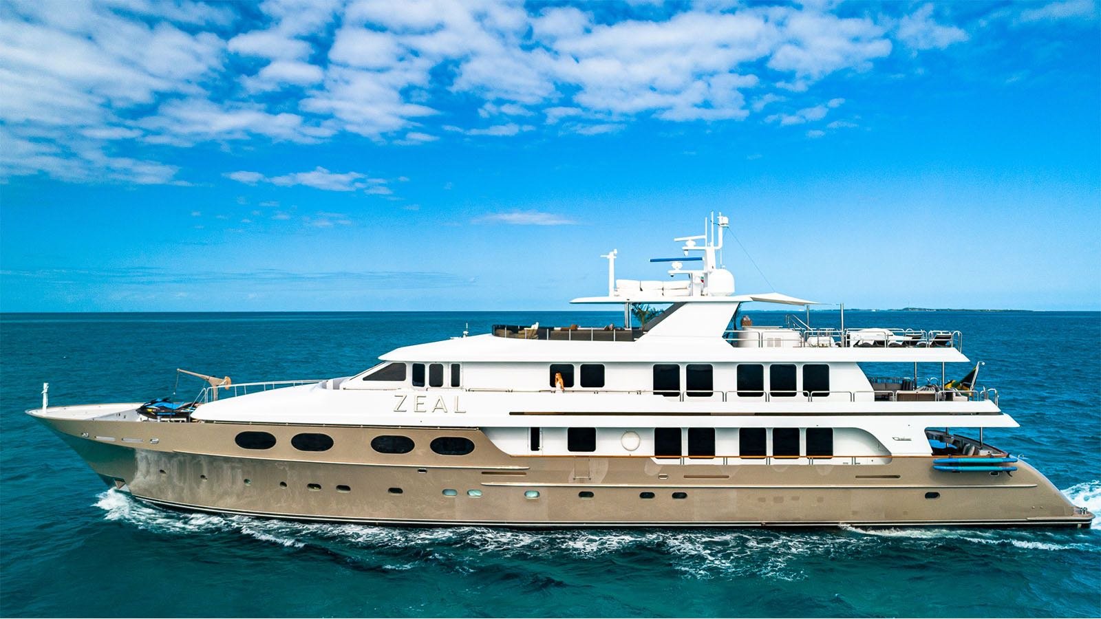 Sea Class Yacht | Yacht For Charter | Y.CO