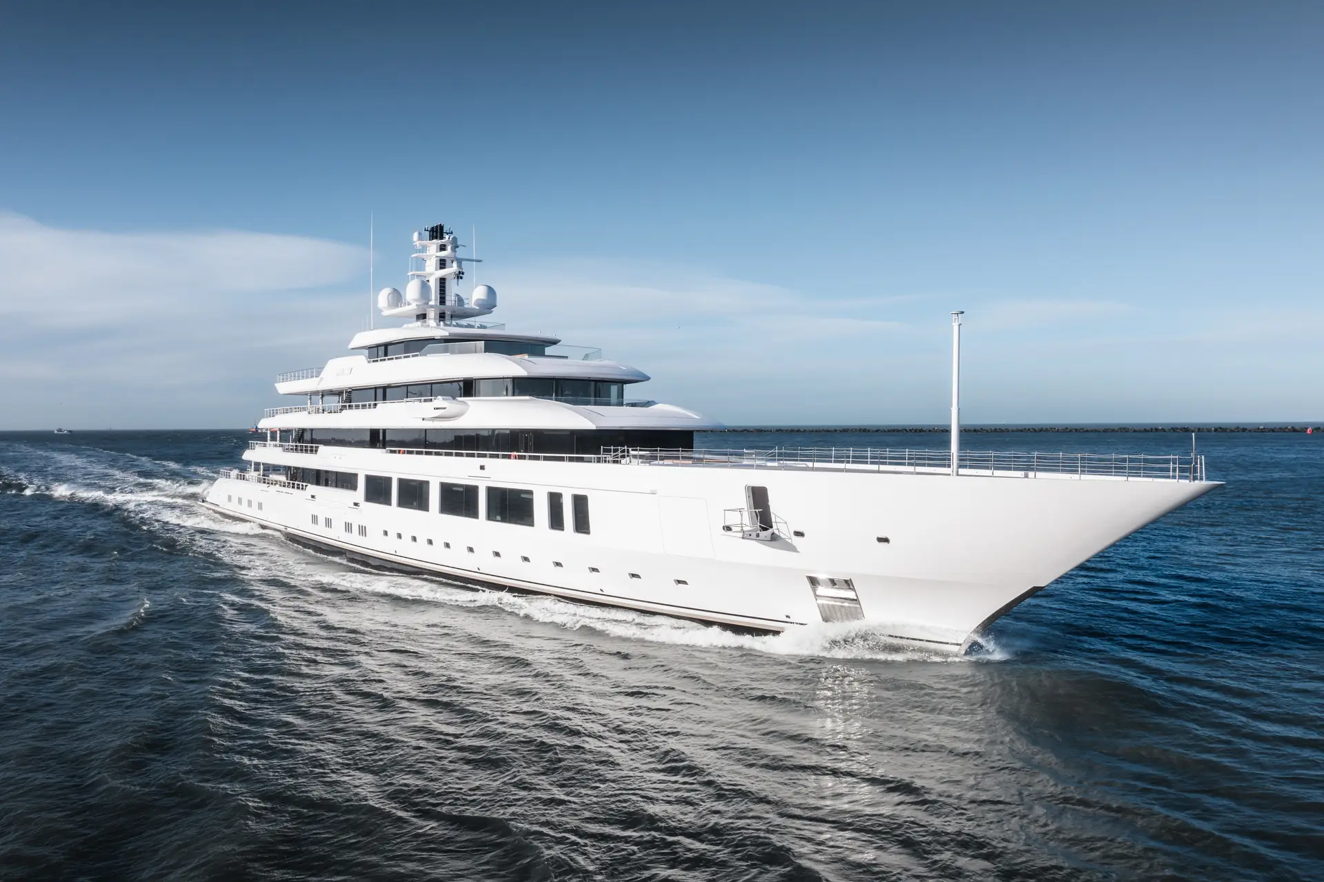 Infinity | Oceanco Motor Yacht | Y.CO