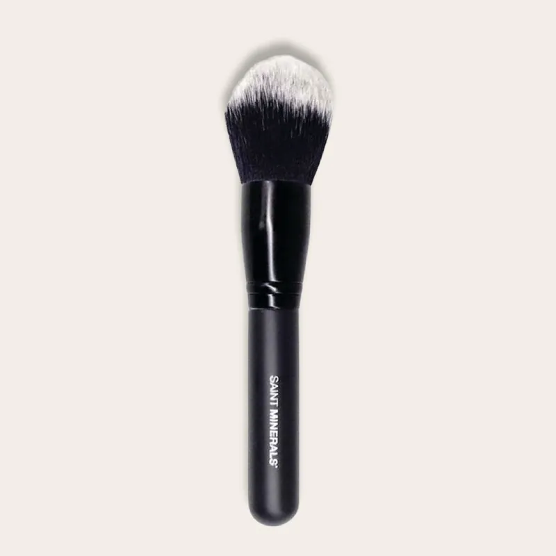 Saint Minerals Domed Powder Brush – SAINT MINERALS