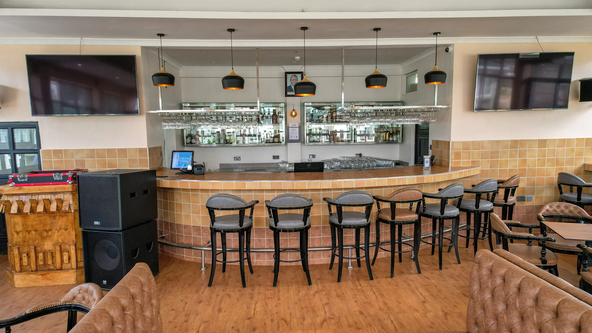 The Congress Bar