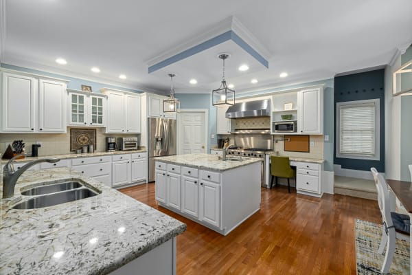 Why quartz countertops are perfect for modern kitchen designs | Gig ...