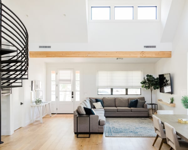 Blinds vs. Shades: Choosing the Right Window Treatments for Your Home