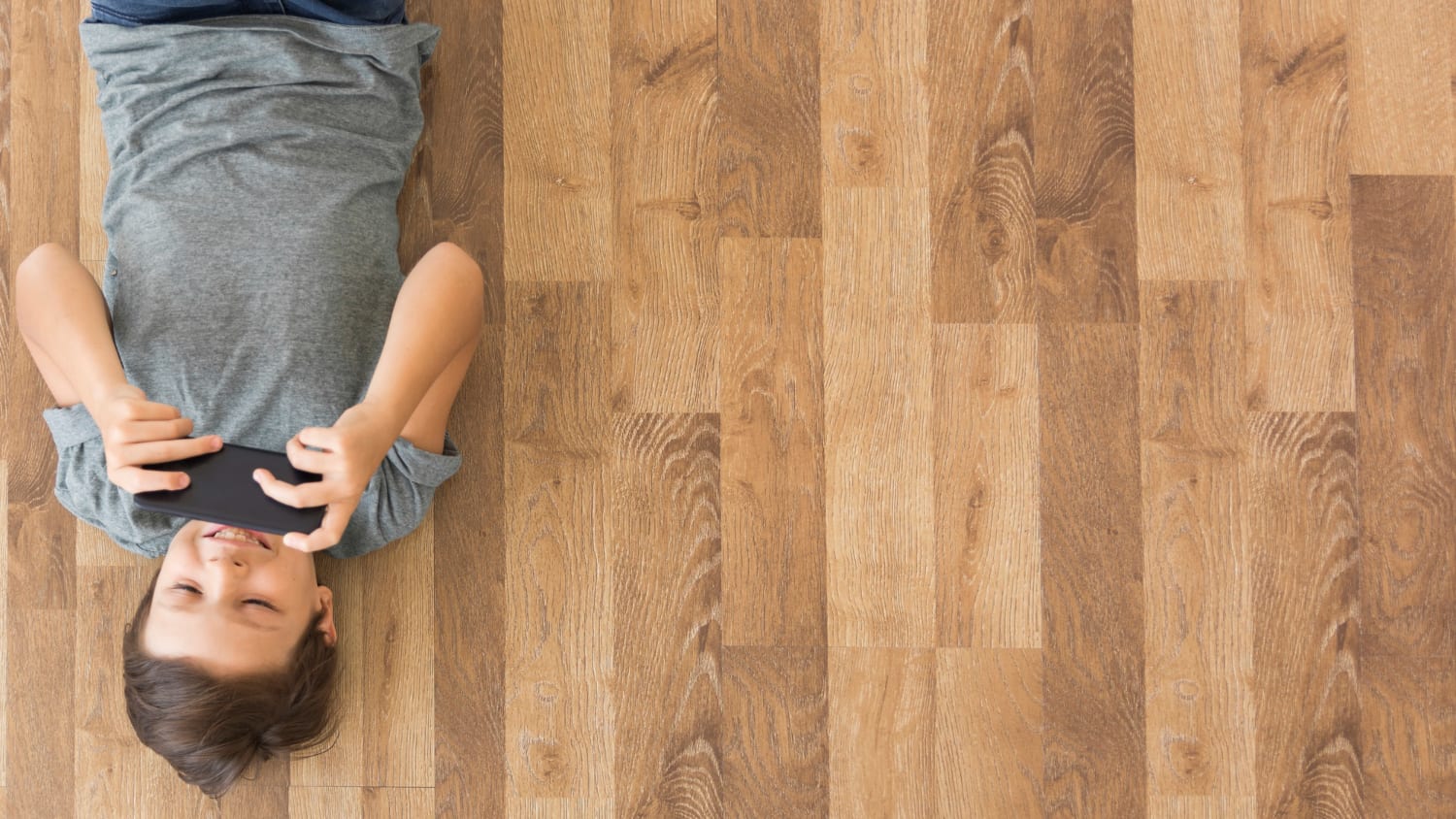Comparing Different Luxury Vinyl Core Materials And Benefits | Broken ...