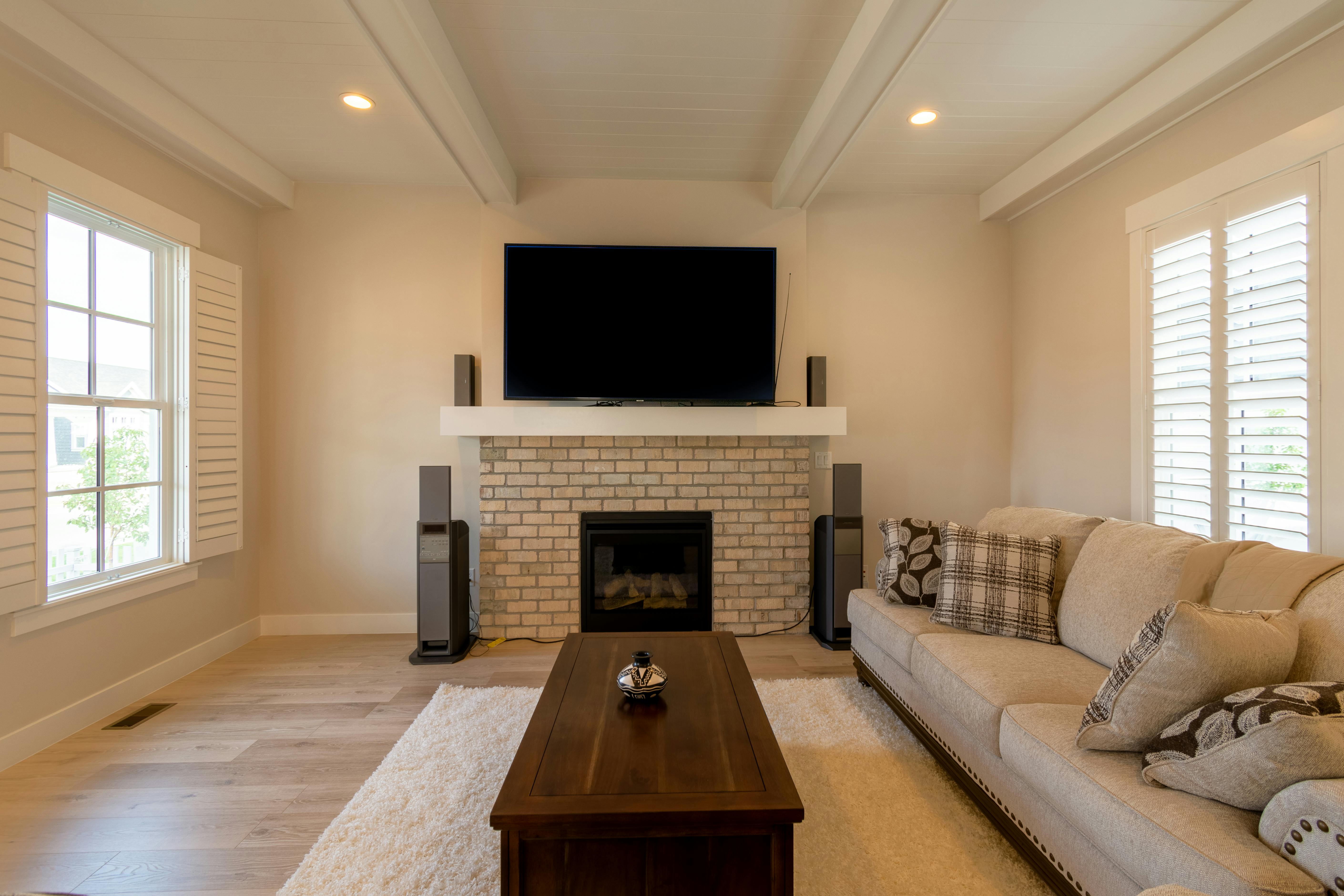Customizing Luxury Vinyl Flooring | Miami, Fort Lauderdale, & South ...