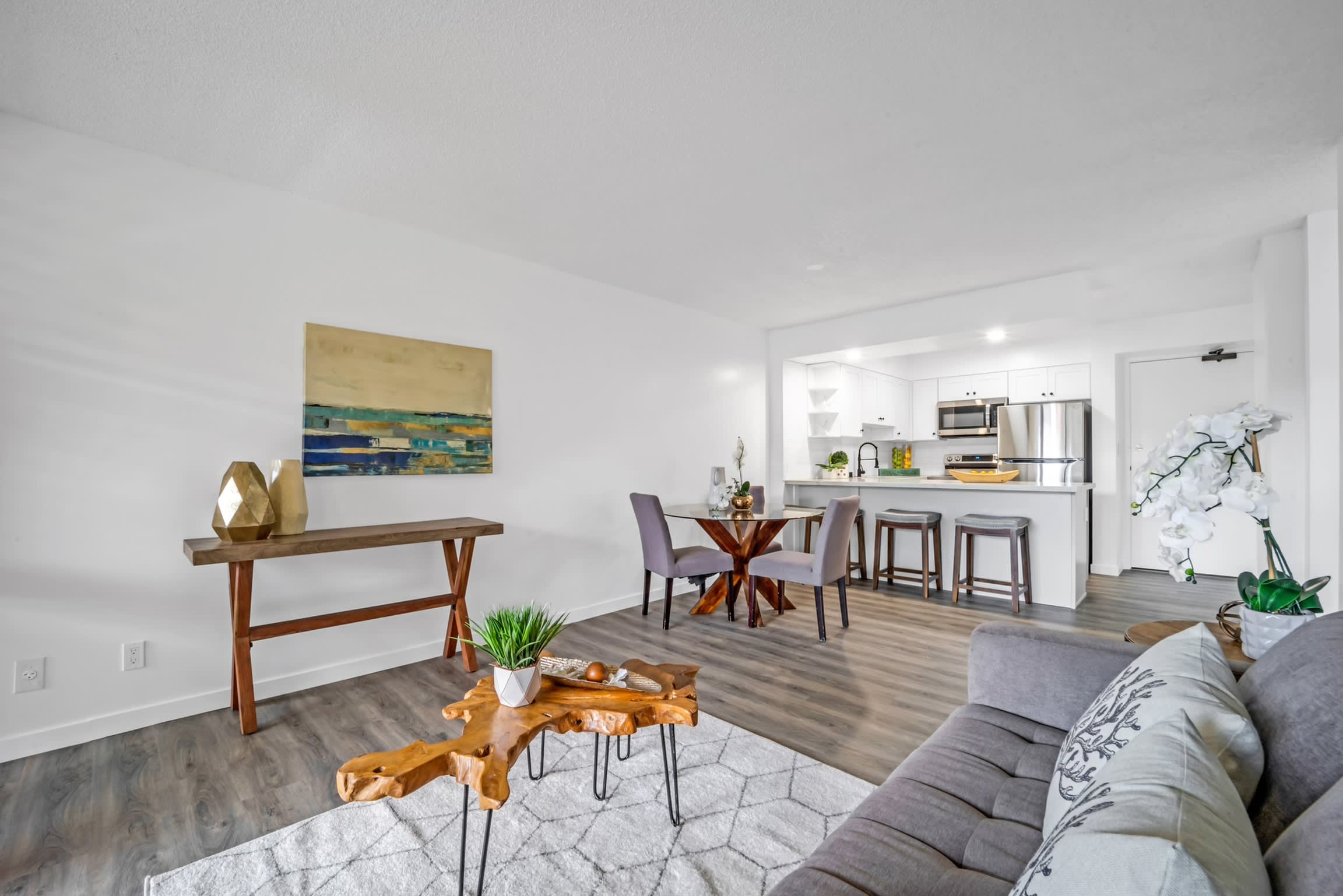 From rustic to modern: Luxury vinyl styles for every interior design ...