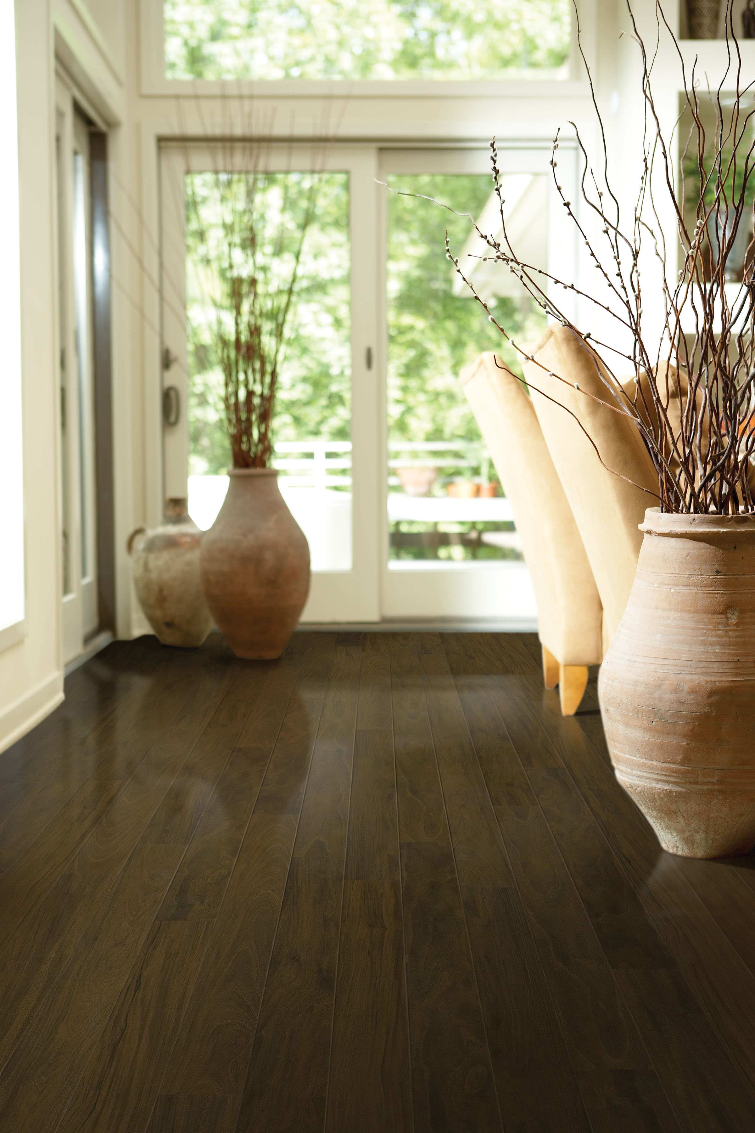 Unlocking the Advantages: The Many Benefits of Laminate Flooring