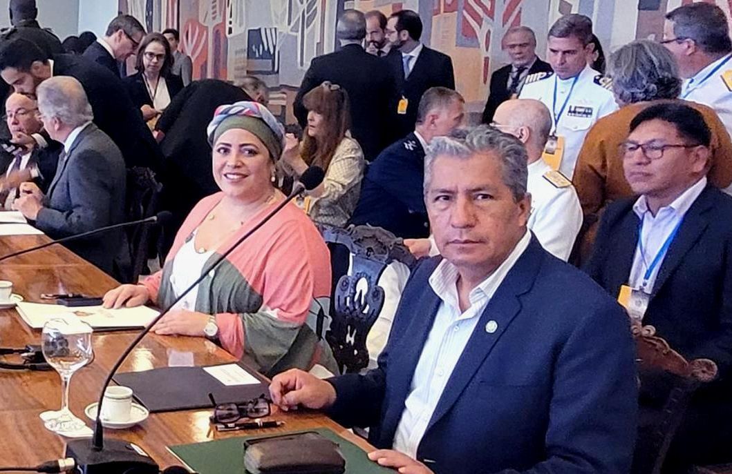 Ministros Novillo y Prada "dobletean" en el Ejecutivo por distintos motivos