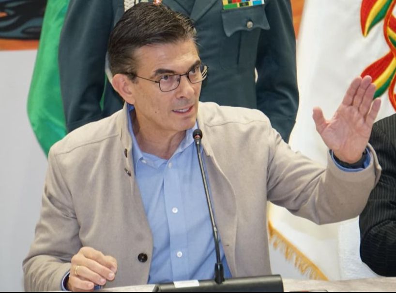 Cambio de planes: Paz ya no viajará a Suiza para el Foro Económico Mundial