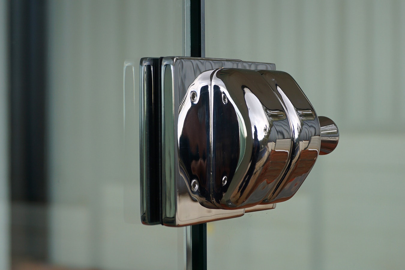 Pool Fence Fittings | Spigots, Latches, Hinges & Gates