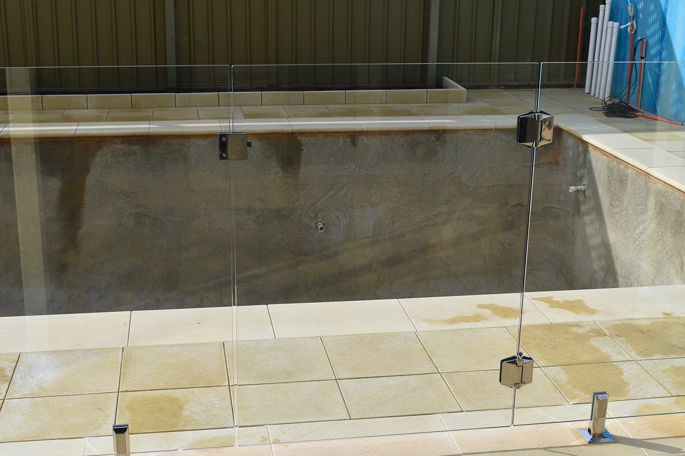 Pool Fence Fittings | Spigots, Latches, Hinges & Gates