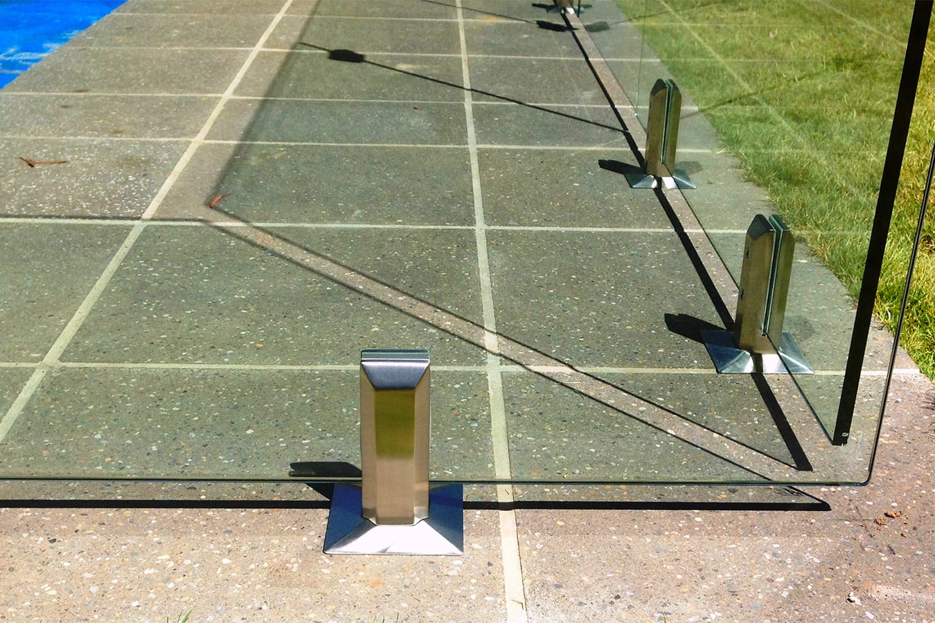 Pool Fence Fittings | Spigots, Latches, Hinges & Gates