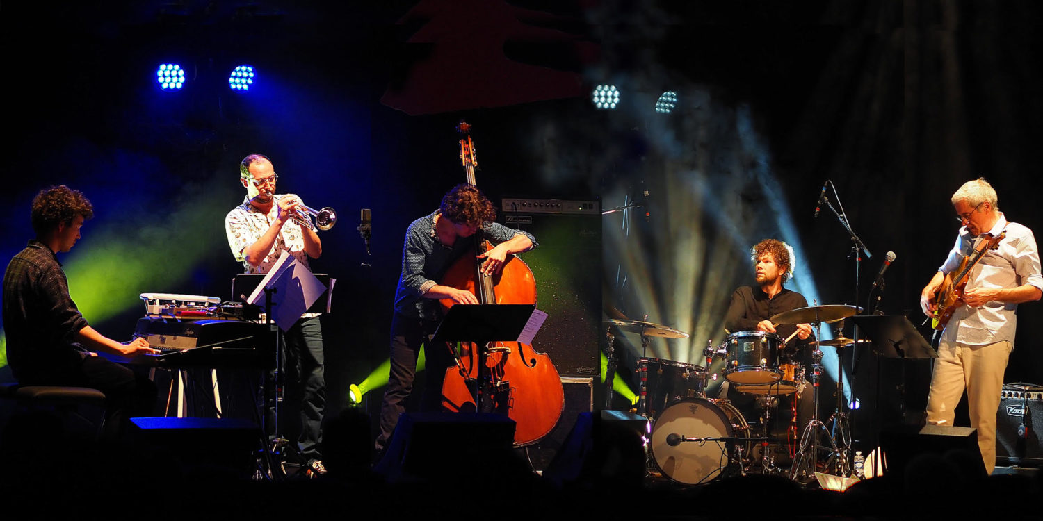 Zappe Satie @Le Periscope