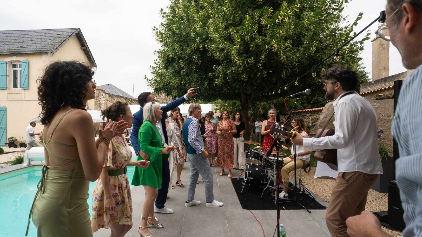 FIZ MACHINE : Groupe de musique - Pop